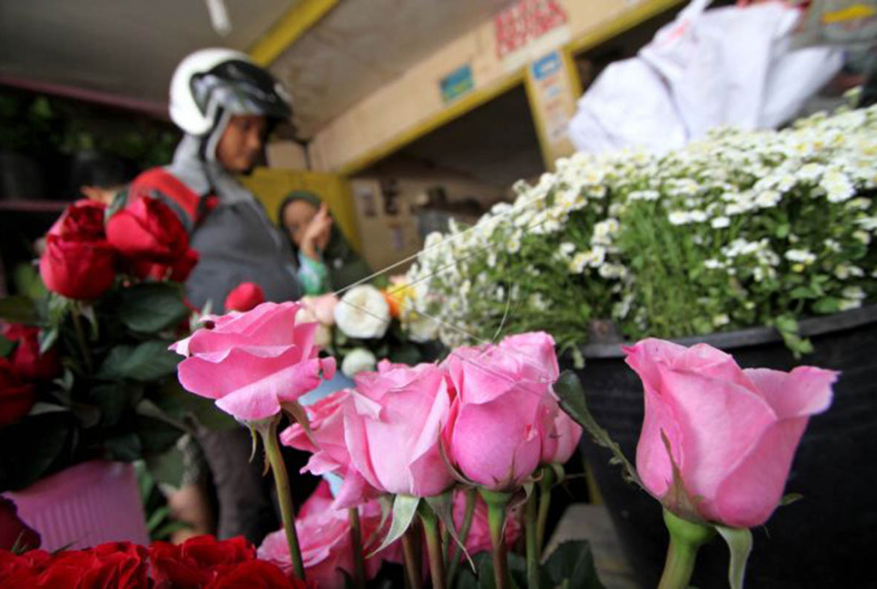 Menjajal Berwisata Belanja di Pasar Bunga Kotabaru Yogyakarta - GenPI ...