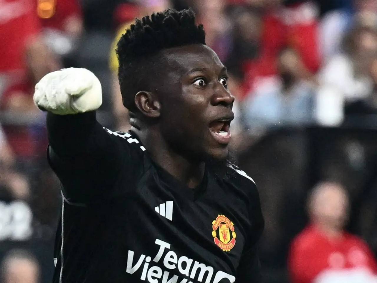 Bentak Harry Maguire, Andre Onana Beri Pesan Tajam ke Pemain MU - GenPI.co