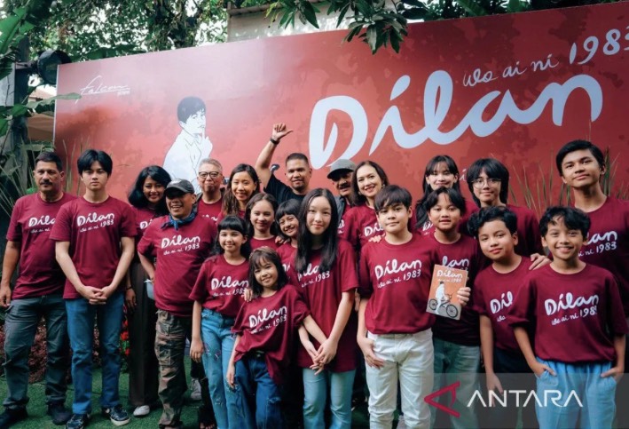 Review Film Indonesia, Dilan 1983: Wo Ai Ni Penuh Drama Romantis - GenPI.co