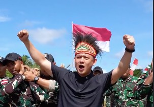 Bobon Santoso Bikin Pesta Babi Kuali Merah Putih, Warga Papua Adem ...
