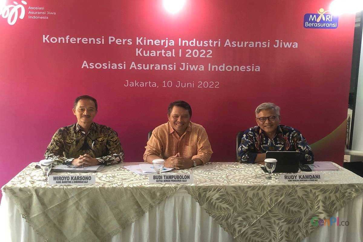 Minat Asuransi Di Masyarakat Meningkat Ini Buktinya GenPI co