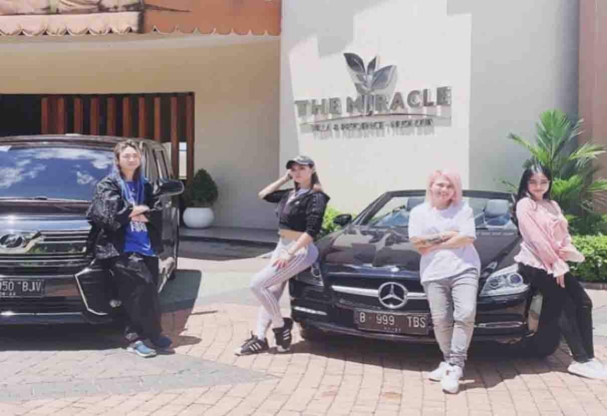 Bertepatan Ramadan, Eks Artis Film Panas Miyabi Ada di Bali - GenPI.co BALI