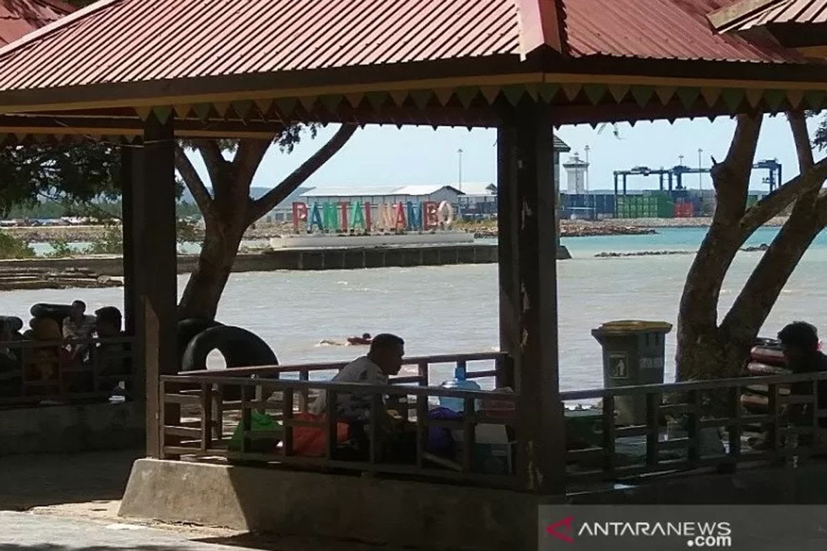 Keindahan Pantai Nambo Kendari, Pasirnya Bikin Betah - GenPI.co SULTRA